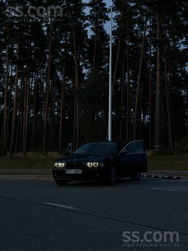 BMW 530 2002 RÄ«ga vietnÄ Melns BMW 530 2002 RÄ«ga, ar dzinÄja tilpumu 3.00 L un nobraukumu 0 tÅ«kst. km par 3250 ā¬, foto 3 vietnÄ AUTOMOTO.COM.LV