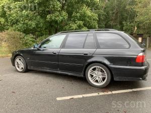 Melns BMW 530 2002 Rīga, ar dzinēja tilpumu 3.00 L un nobraukumu 402 tūkst. km par 1570 €, foto 4 vietnē AUTOMOTO.COM.LV