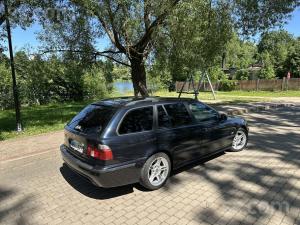 Black BMW 530 2003 in Ludza, with an engine capacity of 3.00 L and mileage of 371 thousand km for 4500 €, photo 4 on AUTOMOTO.COM.LV