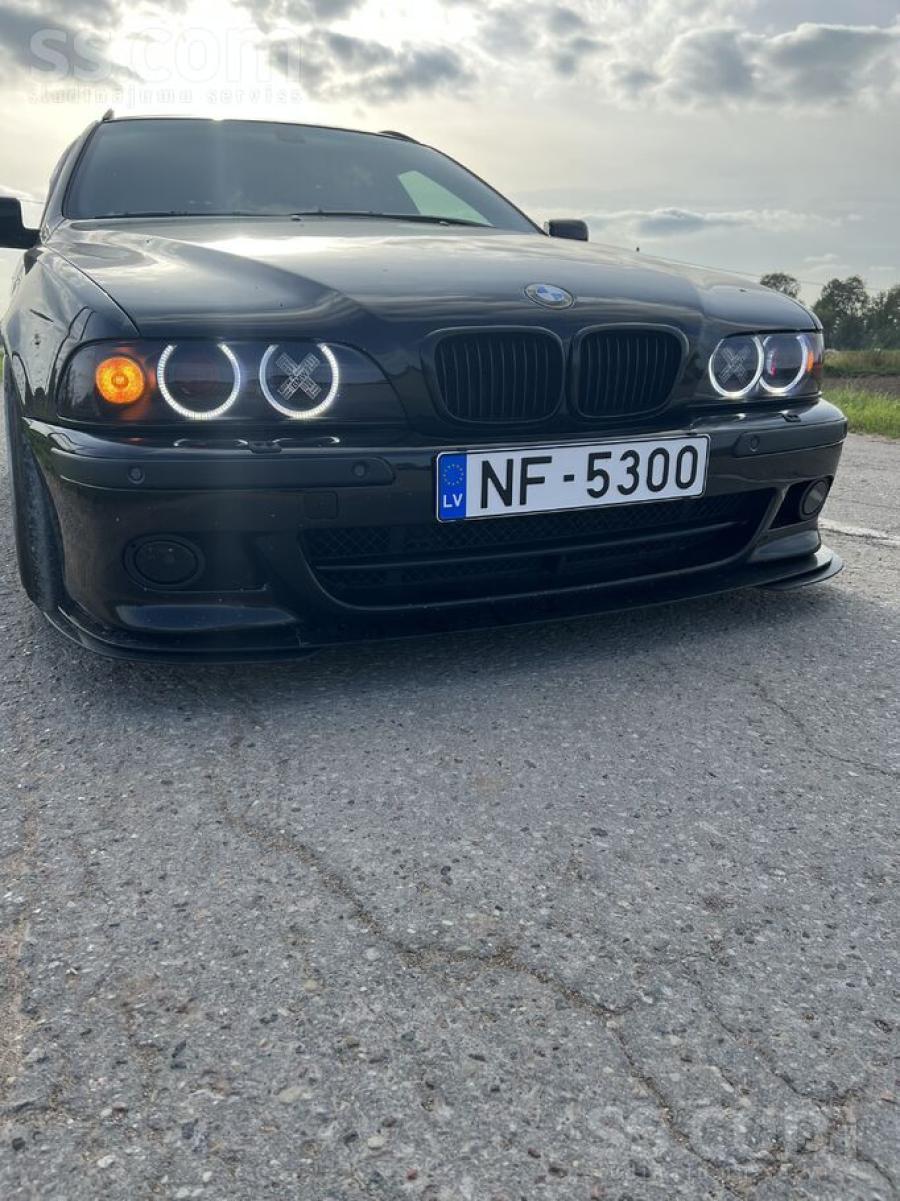 Black BMW 530 2003 in Riga, with an engine capacity of 3.00 L and mileage of 490 thousand km for 5500 €, photo 1 on AUTOMOTO.COM.LV