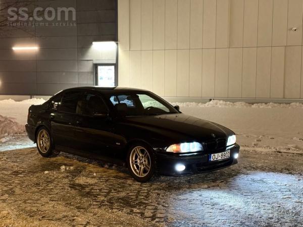 Melns BMW 530 2003 Rīga, ar dzinēja tilpumu 3.00 L un nobraukumu 370 tūkst. km par 2990 €, foto 9 vietnē AUTOMOTO.COM.LV