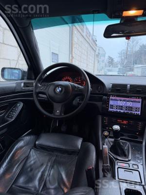 Melns BMW 530 2003 Rīga, ar dzinēja tilpumu 3.00 L un nobraukumu 473 tūkst. km par 2650 €, foto 13 vietnē AUTOMOTO.COM.LV
