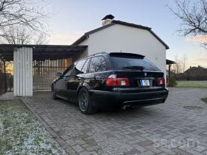 Melns BMW 530 2003 Dobele, ar dzinēja tilpumu 3.00 L un nobraukumu 320 tūkst. km par 7000 €, foto 2 vietnē AUTOMOTO.COM.LV