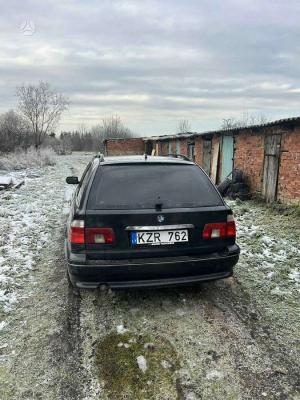 Black BMW 530 2003 in Silute, with an engine capacity of 2.93 L and mileage of 415 thousand km for 1500 €, photo  on AUTOMOTO.COM.LV