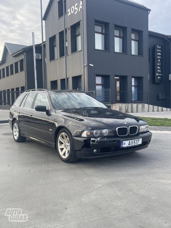 Melns BMW 530 2003 Klaipėda, ar dzinēja tilpumu 2.90 L un nobraukumu 500 tūkst. km par 1350 €, foto 1 vietnē AUTOMOTO.COM.LV