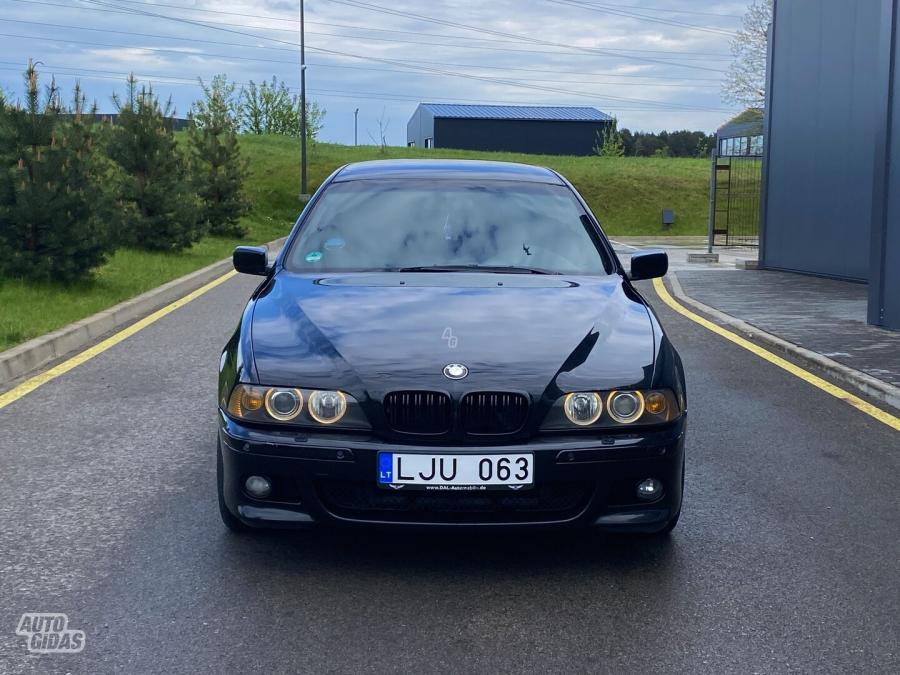 Melns BMW 530 2003 Kauņa, ar dzinēja tilpumu 2.90 L un nobraukumu 370 tūkst. km par 2650 €, foto 3 vietnē AUTOMOTO.COM.LV