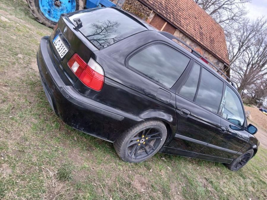 Melns BMW 530 2003 Madona, ar dzinēja tilpumu 3.00 L un nobraukumu 380 tūkst. km par 1650 €, foto 5 vietnē AUTOMOTO.COM.LV