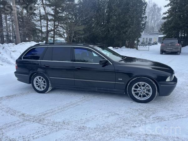 Black BMW 530 2003 in Jurmala, with an engine capacity of 3.00 L and mileage of 0 thousand km for 2888 €, photo 2 on AUTOMOTO.COM.LV