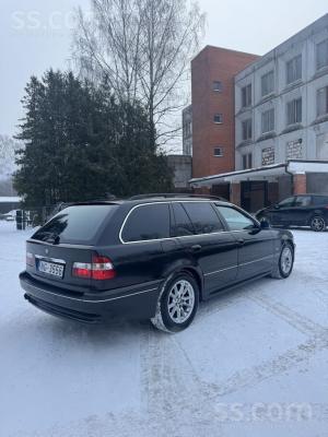 Melns BMW 530 2003 Jūrmala, ar dzinēja tilpumu 3.00 L un nobraukumu 0 tūkst. km par 2888 €, foto 4 vietnē AUTOMOTO.COM.LV