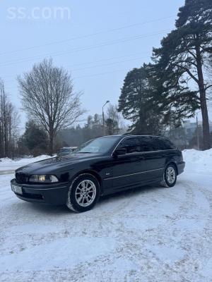 Melns BMW 530 2003 Jūrmala, ar dzinēja tilpumu 3.00 L un nobraukumu 0 tūkst. km par 2888 €, foto 5 vietnē AUTOMOTO.COM.LV