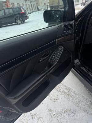 Melns BMW 530 2003 Jūrmala, ar dzinēja tilpumu 3.00 L un nobraukumu 0 tūkst. km par 2888 €, foto 8 vietnē AUTOMOTO.COM.LV