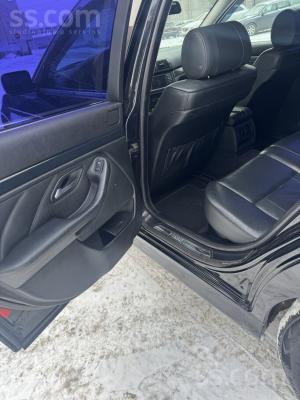 Melns BMW 530 2003 Jūrmala, ar dzinēja tilpumu 3.00 L un nobraukumu 0 tūkst. km par 2888 €, foto 10 vietnē AUTOMOTO.COM.LV