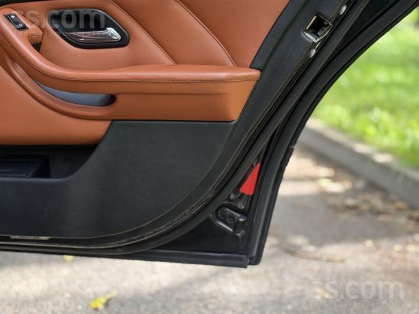 Melns BMW 530 2003 Rīga, ar dzinēja tilpumu 3.00 L un nobraukumu 343 tūkst. km par 2500 €, foto 9 vietnē AUTOMOTO.COM.LV