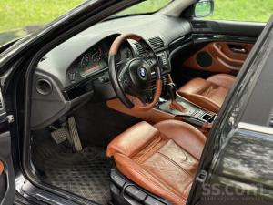 Black BMW 530 2003 in Riga, with an engine capacity of 3.00 L and mileage of 343 thousand km for 2500 €, photo 18 on AUTOMOTO.COM.LV