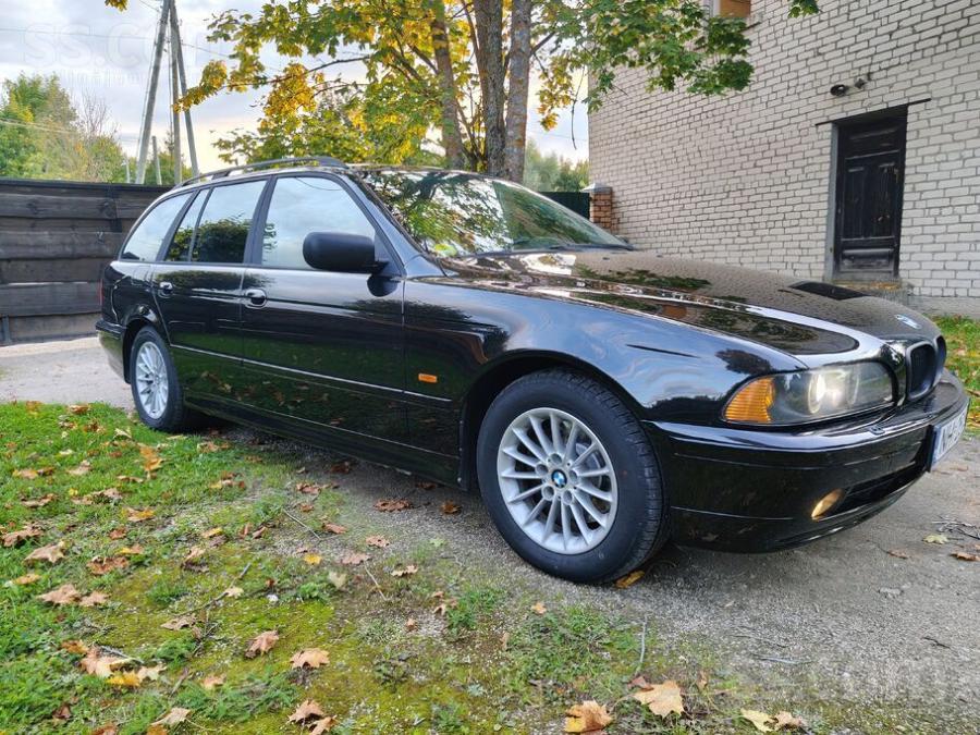 Melns BMW 530 2003 Ludza, ar dzinēja tilpumu 3.00 L un nobraukumu 500 tūkst. km par 2300 €, foto 4 vietnē AUTOMOTO.COM.LV