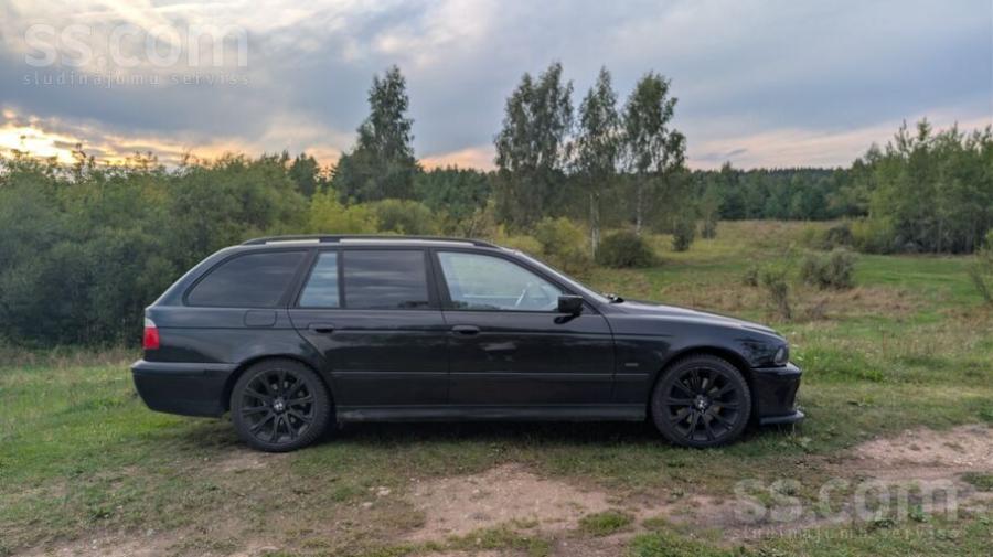 Black BMW 530 2003 in Daugavpils, with an engine capacity of 3.00 L and mileage of 400 thousand km for 3300 €, photo 7 on AUTOMOTO.COM.LV
