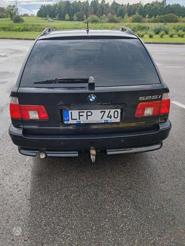 Melns BMW 530 2003 Šauļi, ar dzinēja tilpumu 2.93 L un nobraukumu 412 tūkst. km par 2500 €, foto 5 vietnē AUTOMOTO.COM.LV