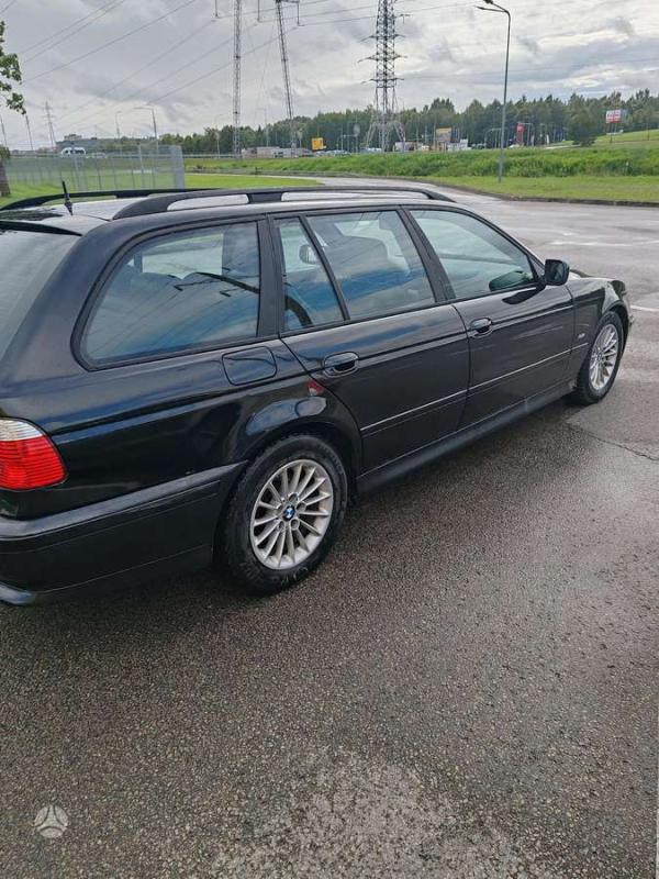 Melns BMW 530 2003 Šauļi, ar dzinēja tilpumu 2.93 L un nobraukumu 412 tūkst. km par 2500 €, foto 6 vietnē AUTOMOTO.COM.LV