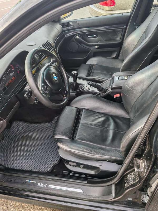 Melns BMW 530 2003 Šauļi, ar dzinēja tilpumu 2.93 L un nobraukumu 412 tūkst. km par 2500 €, foto 9 vietnē AUTOMOTO.COM.LV