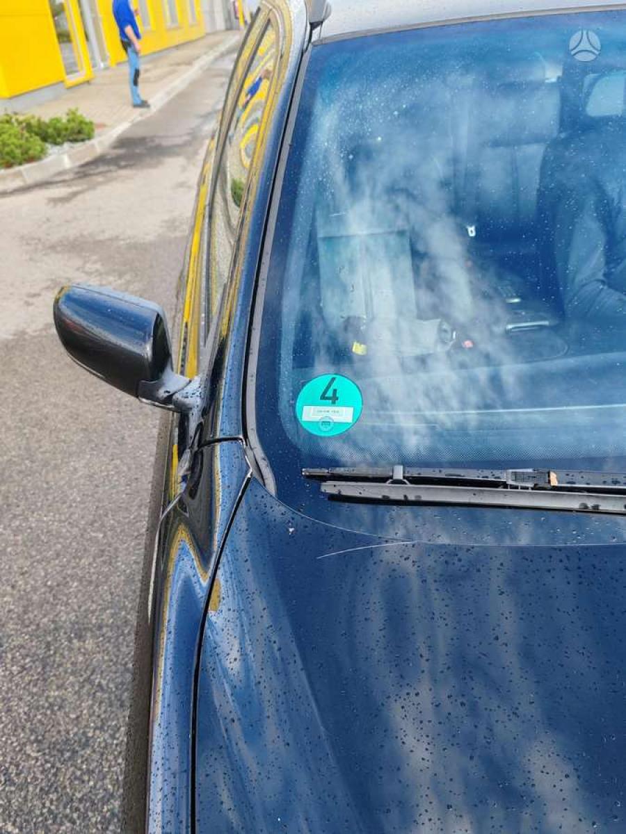Melns BMW 530 2003 Šauļi, ar dzinēja tilpumu 2.93 L un nobraukumu 412 tūkst. km par 2500 €, foto 24 vietnē AUTOMOTO.COM.LV