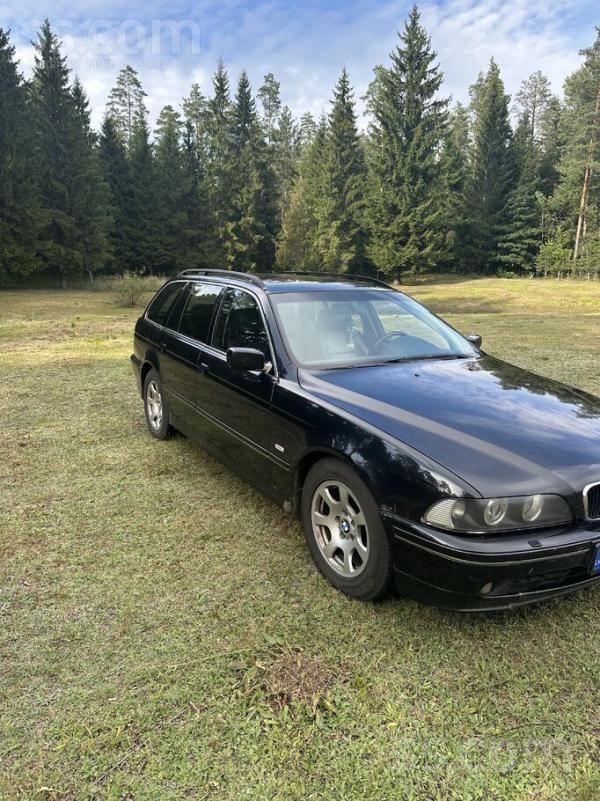 Melns BMW 530 2003 Daugavpils, ar dzinēja tilpumu 3.00 L un nobraukumu 400 tūkst. km par 1950 €, foto 4 vietnē AUTOMOTO.COM.LV