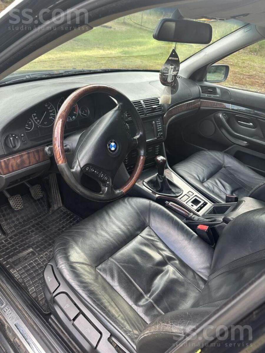 Melns BMW 530 2003 Daugavpils, ar dzinēja tilpumu 3.00 L un nobraukumu 400 tūkst. km par 1950 €, foto 7 vietnē AUTOMOTO.COM.LV