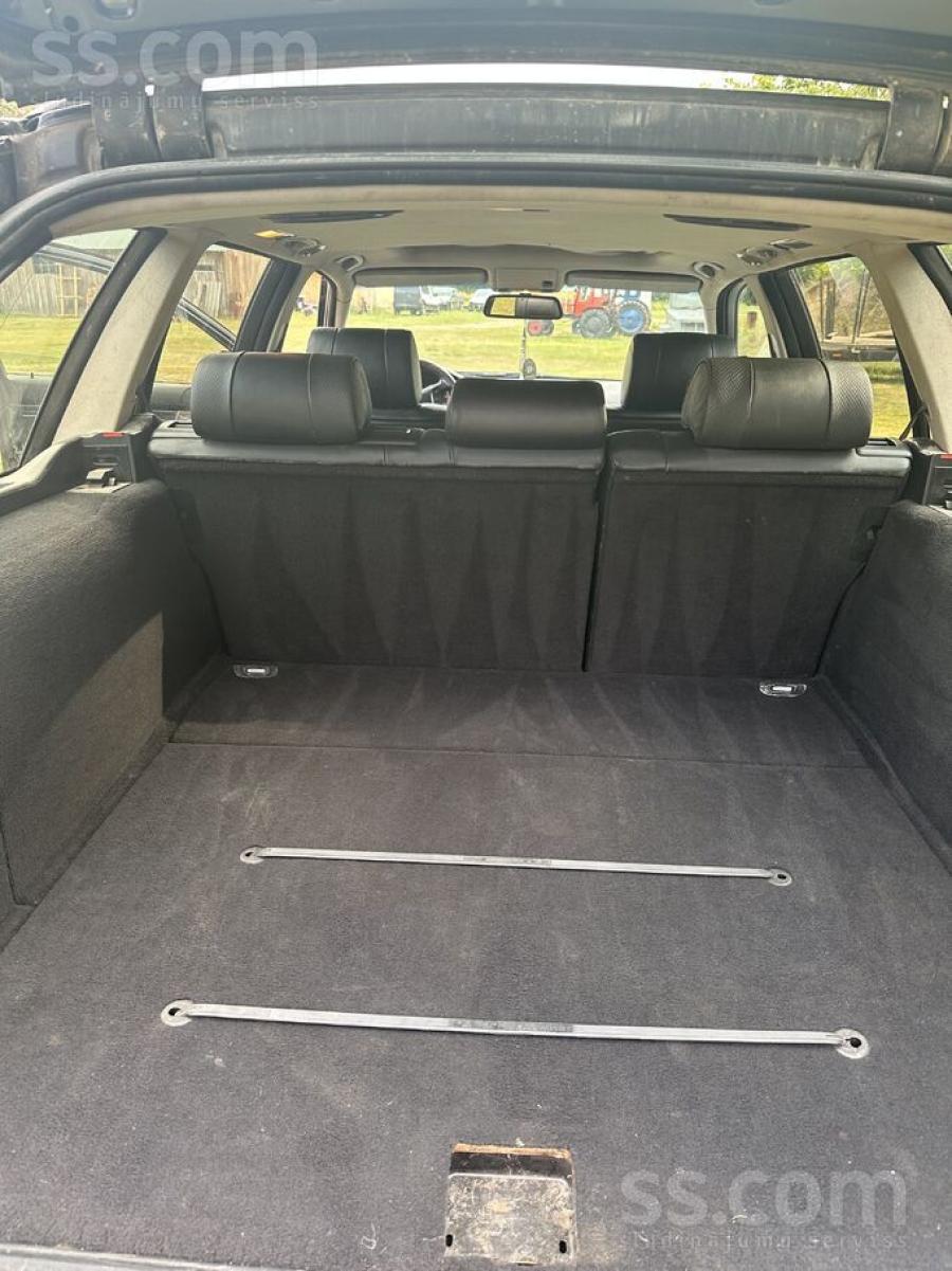 Melns BMW 530 2003 Daugavpils, ar dzinēja tilpumu 3.00 L un nobraukumu 400 tūkst. km par 1950 €, foto 9 vietnē AUTOMOTO.COM.LV