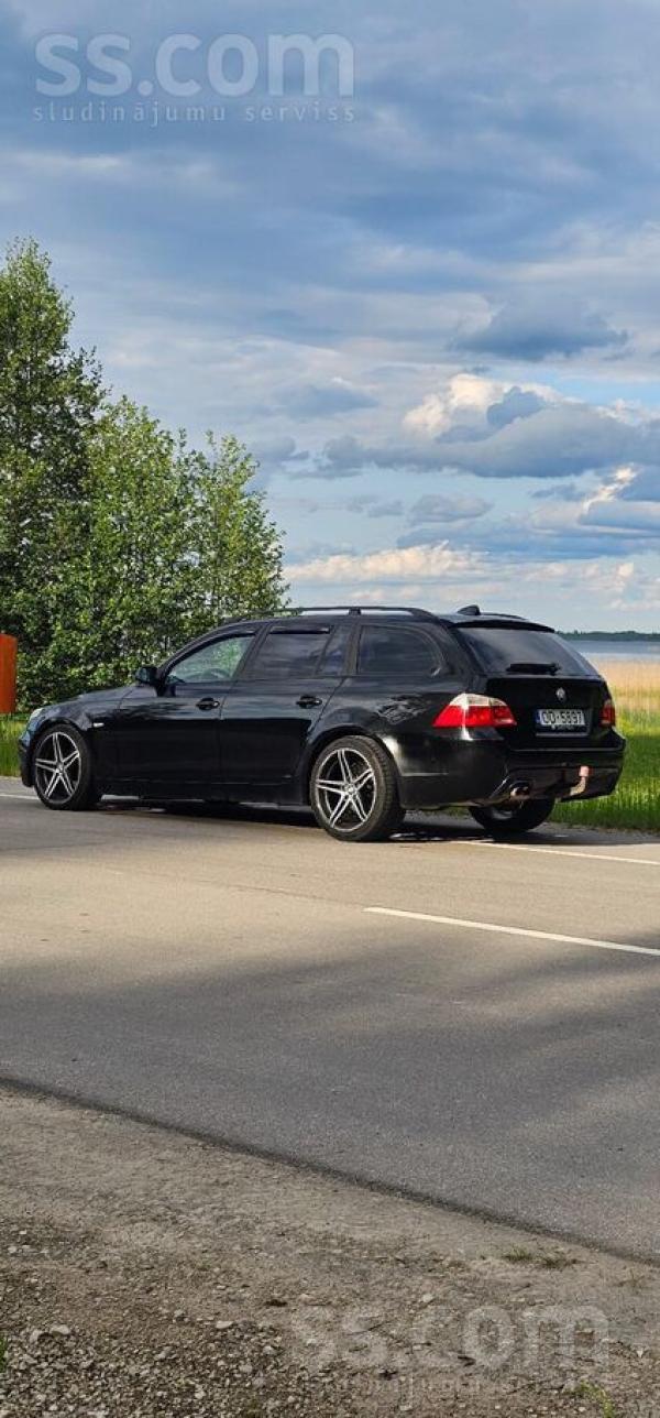 Melns BMW 530 2004 Alūksne, ar dzinēja tilpumu 3.00 L un nobraukumu 334 tūkst. km par 3500 €, foto 1 vietnē AUTOMOTO.COM.LV