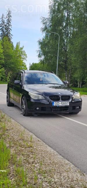 Melns BMW 530 2004 Alūksne, ar dzinēja tilpumu 3.00 L un nobraukumu 334 tūkst. km par 3500 €, foto 3 vietnē AUTOMOTO.COM.LV