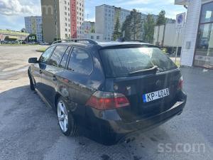Melns BMW 530 2004 Jelgava, ar dzinēja tilpumu 3.00 L un nobraukumu 340 tūkst. km par 3299 €, foto 4 vietnē AUTOMOTO.COM.LV