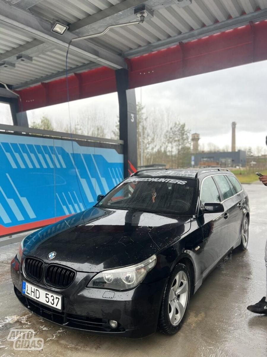 Black BMW 530 2004 in Anyksciai, with an engine capacity of 3.00 L and mileage of 344 thousand km for 2000 €, photo 2 on AUTOMOTO.COM.LV