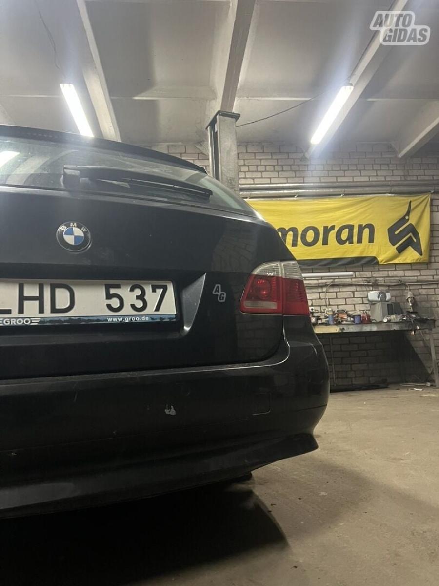 Black BMW 530 2004 in Anyksciai, with an engine capacity of 3.00 L and mileage of 344 thousand km for 2000 €, photo 6 on AUTOMOTO.COM.LV