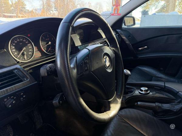 Melns BMW 530 2004 Utena, ar dzinēja tilpumu 2.99 L un nobraukumu 343 tūkst. km par 2000 €, foto 10 vietnē AUTOMOTO.COM.LV