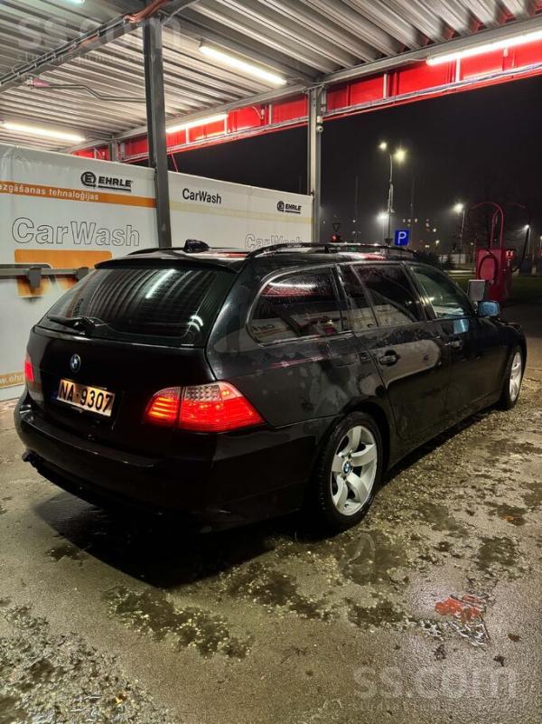 Black BMW 530 2004 in Jurmala, with an engine capacity of 3.00 L and mileage of 485 thousand km for 3300 €, photo 4 on AUTOMOTO.COM.LV