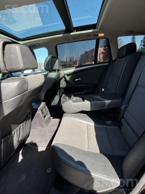 Melns BMW 530 2004 Jelgava, ar dzinēja tilpumu 3.00 L un nobraukumu 296 tūkst. km par 2890 €, foto 9 vietnē AUTOMOTO.COM.LV