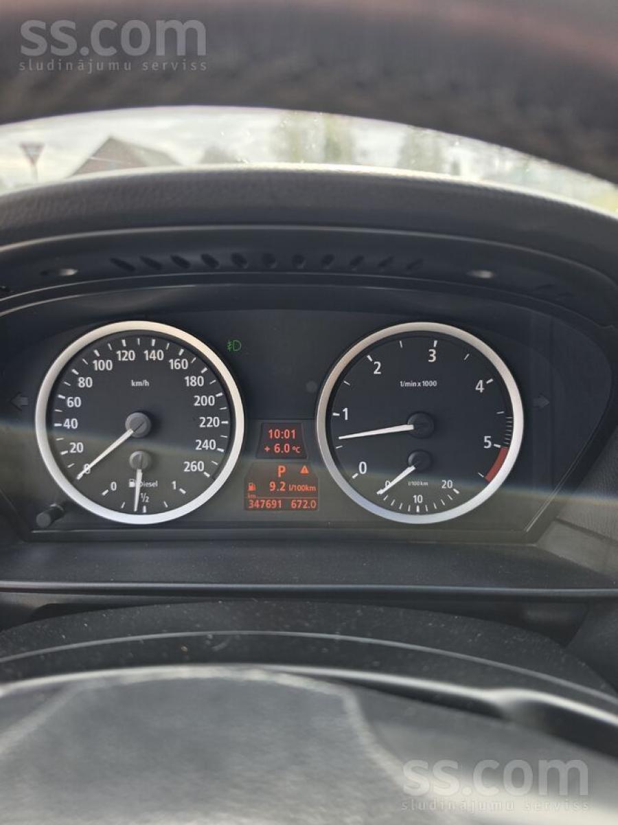 Melns BMW 530 2004 Jēkabpils, ar dzinēja tilpumu 3.00 L un nobraukumu 348 tūkst. km par 3000 €, foto 7 vietnē AUTOMOTO.COM.LV
