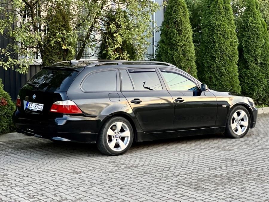 Melns BMW 530 2004 Rīga, ar dzinēja tilpumu 3.00 L un nobraukumu 280 tūkst. km par 3900 €, foto 5 vietnē AUTOMOTO.COM.LV