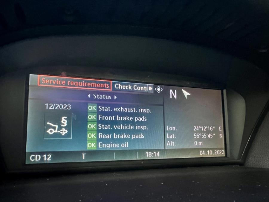 Melns BMW 530 2004 Rīga, ar dzinēja tilpumu 3.00 L un nobraukumu 280 tūkst. km par 3900 €, foto 12 vietnē AUTOMOTO.COM.LV
