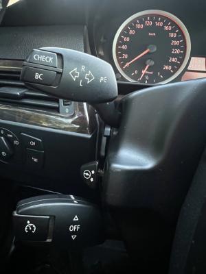 Melns BMW 530 2004 Rīga, ar dzinēja tilpumu 3.00 L un nobraukumu 280 tūkst. km par 3900 €, foto 17 vietnē AUTOMOTO.COM.LV