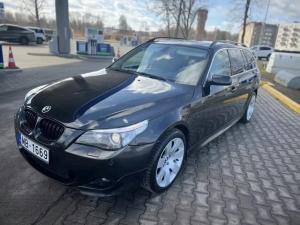 Черный БМВ 530 2004 в Екабпилс, объемом двигателя 3.00 л и пробегом 325 тыс. км за 3400 €, фото 4 на AUTOMOTO.COM.LV