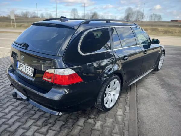 Melns BMW 530 2004 Jēkabpils, ar dzinēja tilpumu 3.00 L un nobraukumu 325 tūkst. km par 3400 €, foto 6 vietnē AUTOMOTO.COM.LV