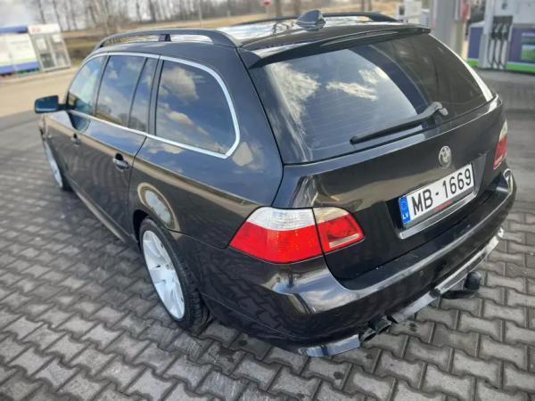 Melns BMW 530 2004 Jēkabpils, ar dzinēja tilpumu 3.00 L un nobraukumu 325 tūkst. km par 3400 €, foto 8 vietnē AUTOMOTO.COM.LV