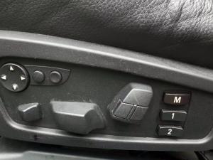 Melns BMW 530 2004 Rīga, ar dzinēja tilpumu 3.00 L un nobraukumu 412 tūkst. km par 3490 €, foto 12 vietnē AUTOMOTO.COM.LV