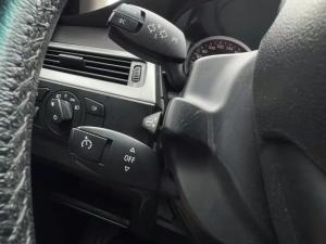 Melns BMW 530 2004 Rīga, ar dzinēja tilpumu 3.00 L un nobraukumu 412 tūkst. km par 3490 €, foto 26 vietnē AUTOMOTO.COM.LV