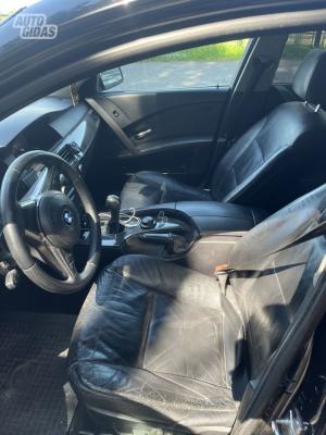 Melns BMW 530 2004 Viļņa, ar dzinēja tilpumu 3.00 L un nobraukumu 481 tūkst. km par 2500 €, foto 8 vietnē AUTOMOTO.COM.LV