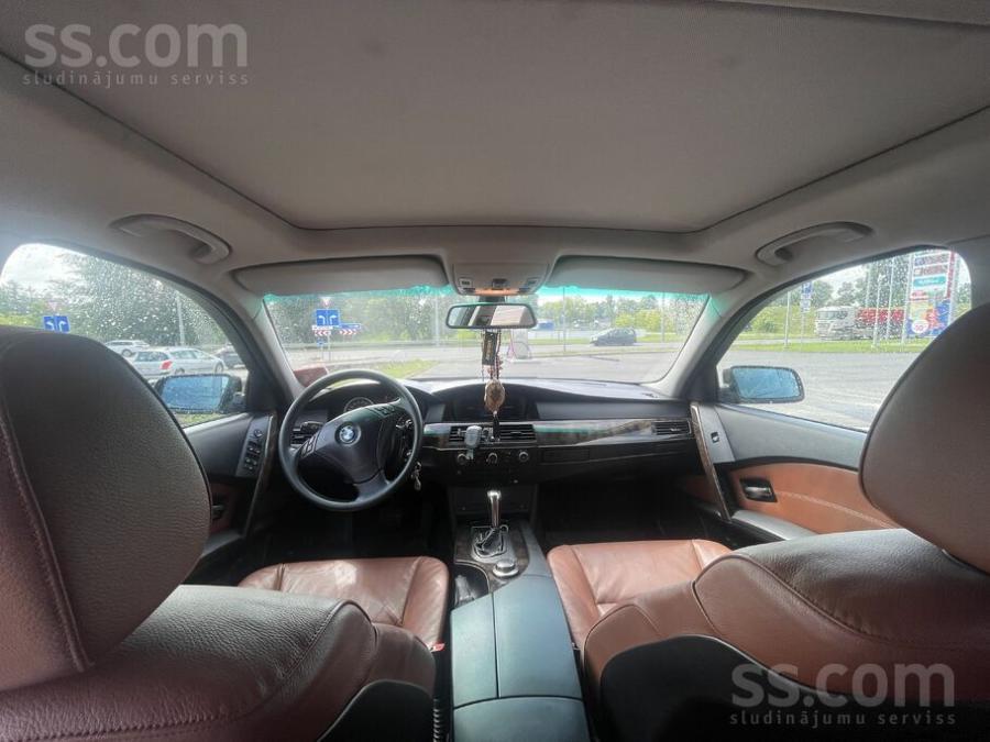 Black BMW 530 2004 in Daugavpils, with an engine capacity of 3.00 L and mileage of 328 thousand km for 2800 €, photo 9 on AUTOMOTO.COM.LV