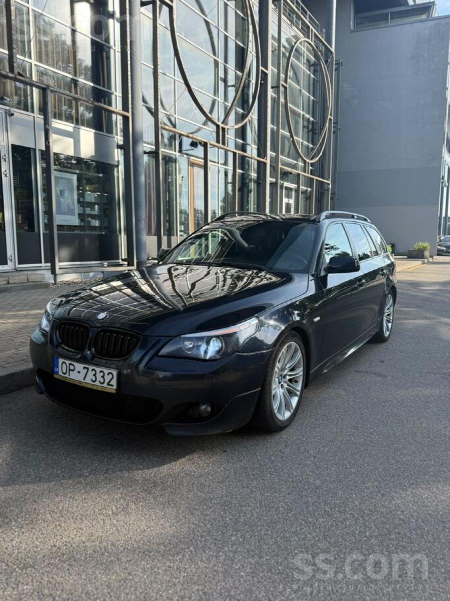 Black BMW 530 2004 in Riga, with an engine capacity of 3.00 L and mileage of 0 thousand km for 4200 €, photo 1 on AUTOMOTO.COM.LV