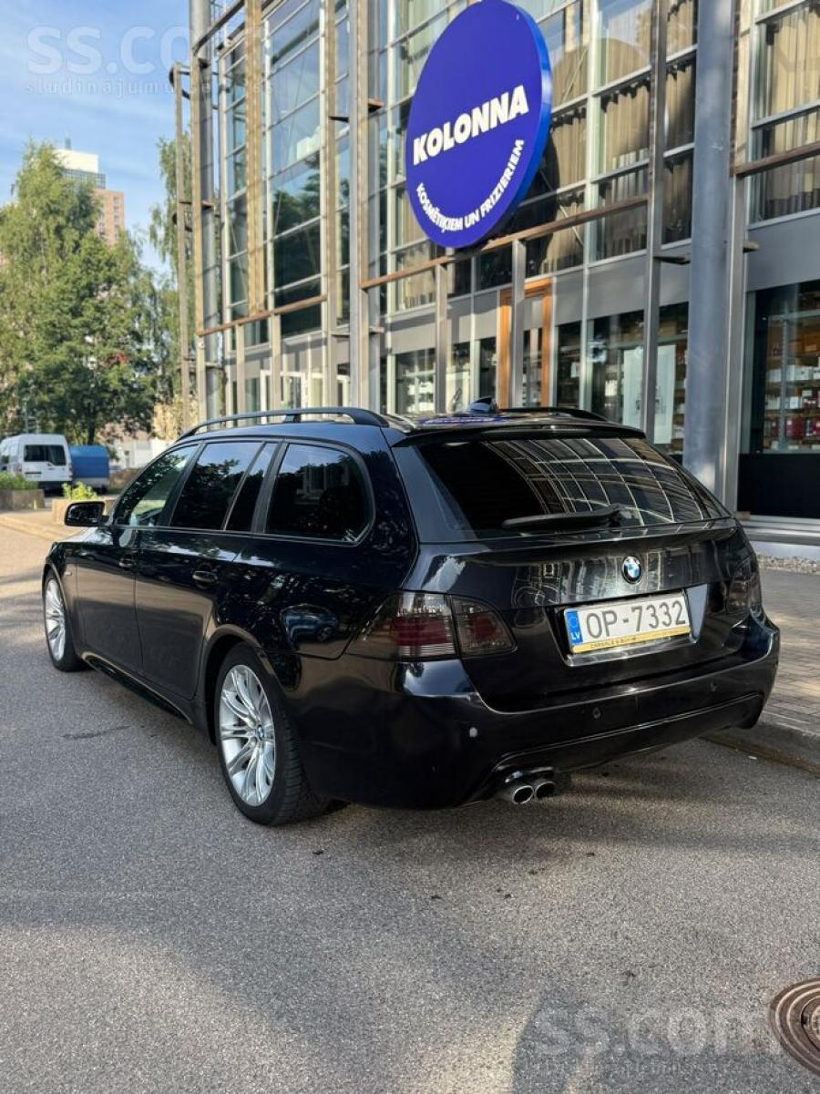 Black BMW 530 2004 in Riga, with an engine capacity of 3.00 L and mileage of 0 thousand km for 4200 €, photo 5 on AUTOMOTO.COM.LV