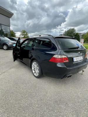 Melns BMW 530 2004 Radviliškis, ar dzinēja tilpumu 2.99 L un nobraukumu 402 tūkst. km par 3500 €, foto 3 vietnē AUTOMOTO.COM.LV