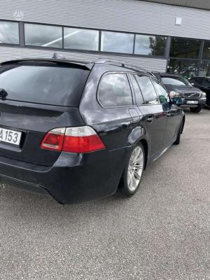 Melns BMW 530 2004 Radviliškis, ar dzinēja tilpumu 2.99 L un nobraukumu 402 tūkst. km par 3500 €, foto 4 vietnē AUTOMOTO.COM.LV